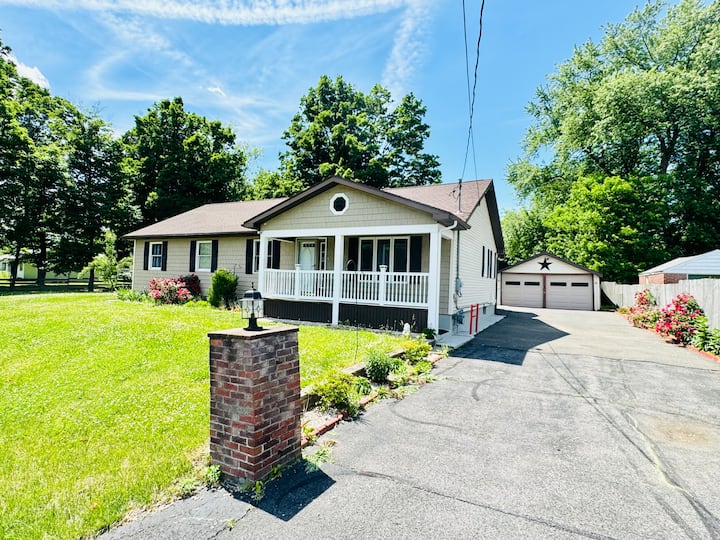 Home Vibe With Peaceful Nature. - Hudson, NY
