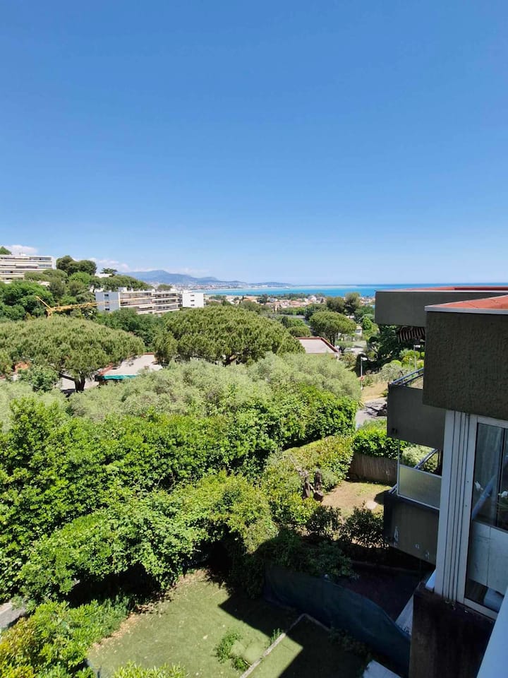 Appartement Vue Mer Et Montagne - Villeneuve-Loubet