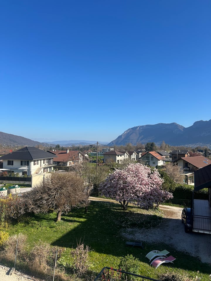 Appartement F2 Standing + Balcon - Sévrier