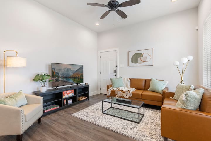 Charming Magnolia Retreat | Clubhouse & Gym Access - Stagecoach, TX