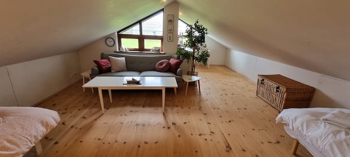 Hugnaligt Neyst (Cosy Nest) - Faroe Islands