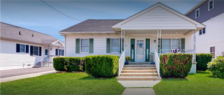 Captain's Cottage - Fenwick Island, DE