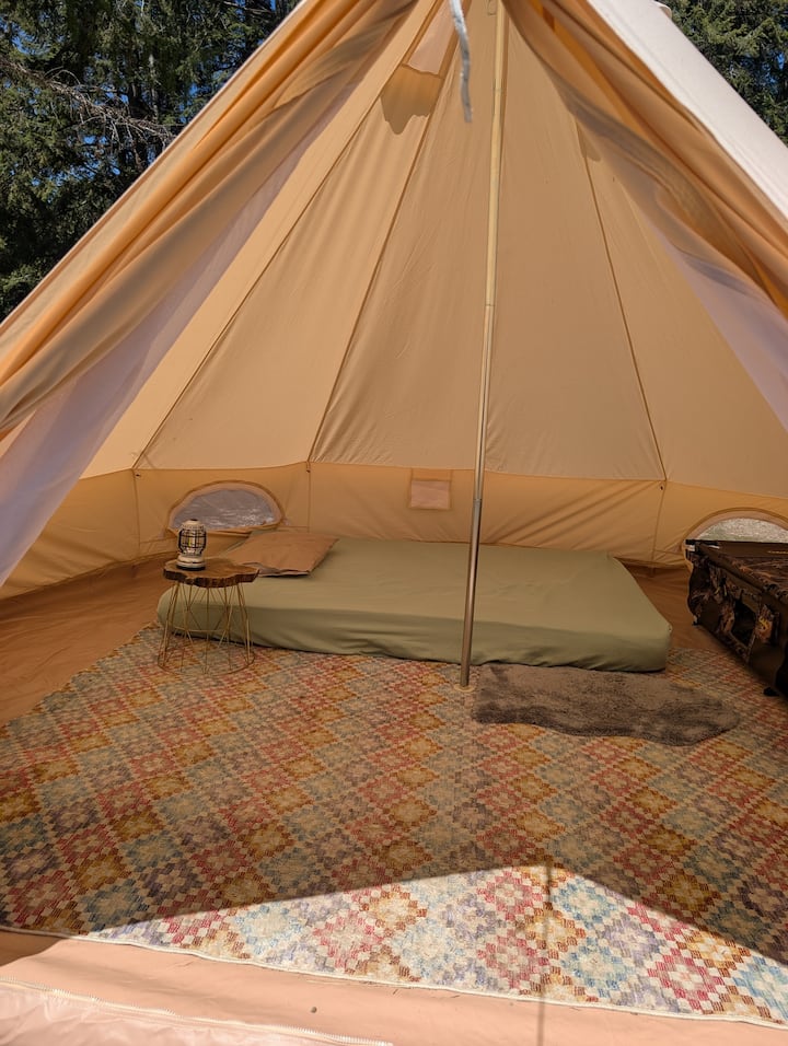 Bell Tent At The Ranch - Oroville, WA