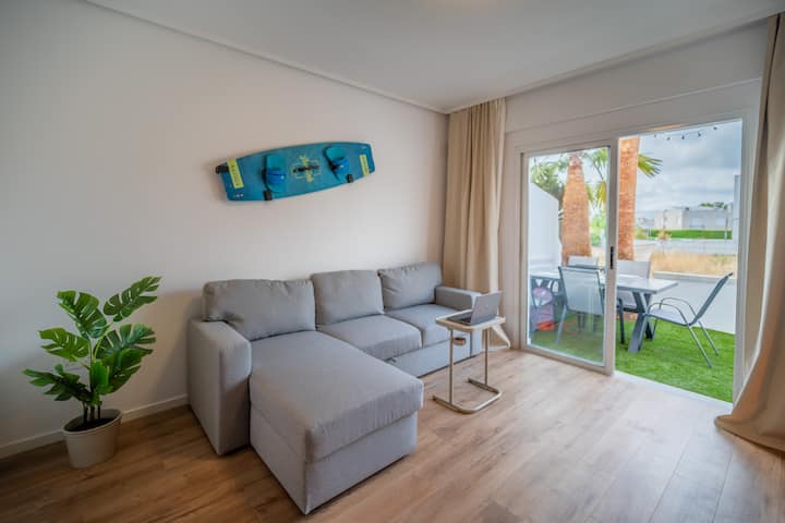 Moderne Ruhige Maisonette Mit Terrasse & Parkplatz - Paphos