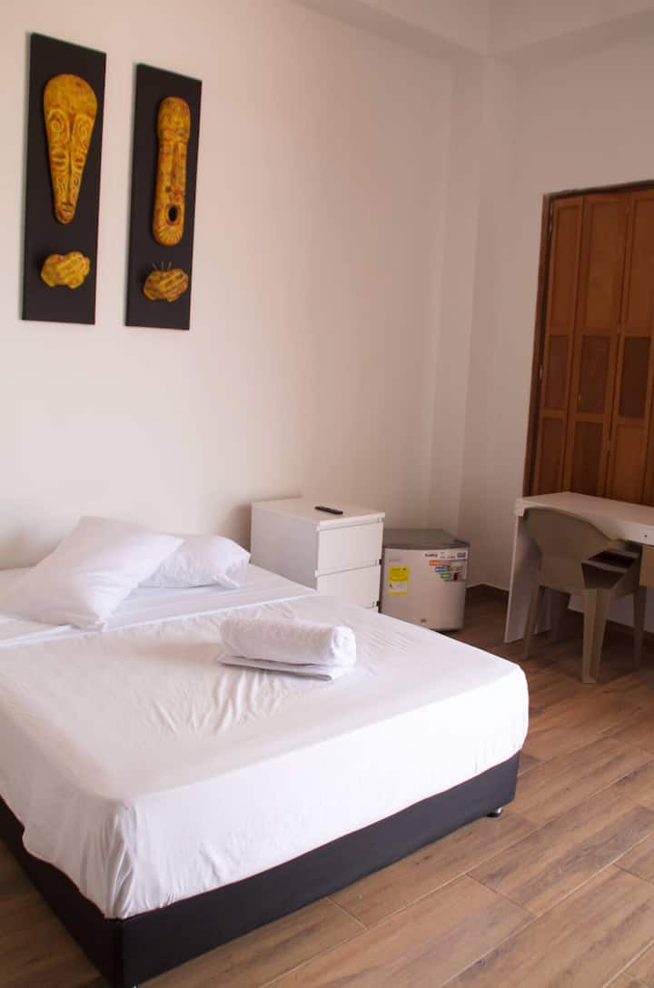 Acogedora Suite Doble - La Mesa