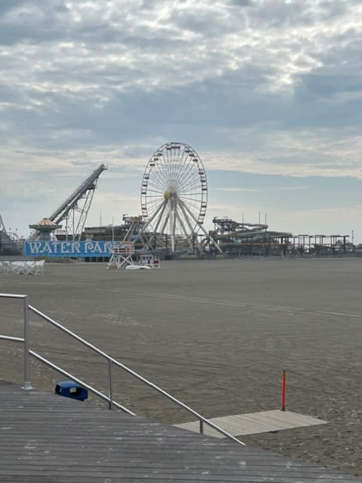 Charming Beachy 1 Bedroom - Wildwood, NJ