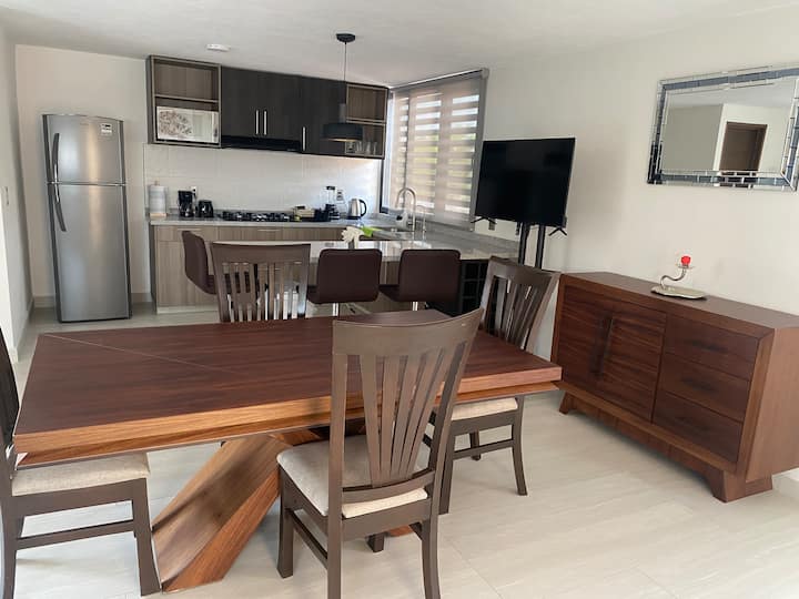 Depto N301 Estancias Largas A/c Estacionamiento - Santiago de Querétaro