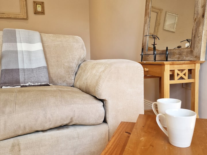 Cosy Self-catering Studio - Bandon