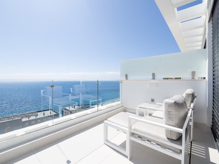 Villa De Lujo Con Vista Al Mar Y Piscina Privada - Salobreña