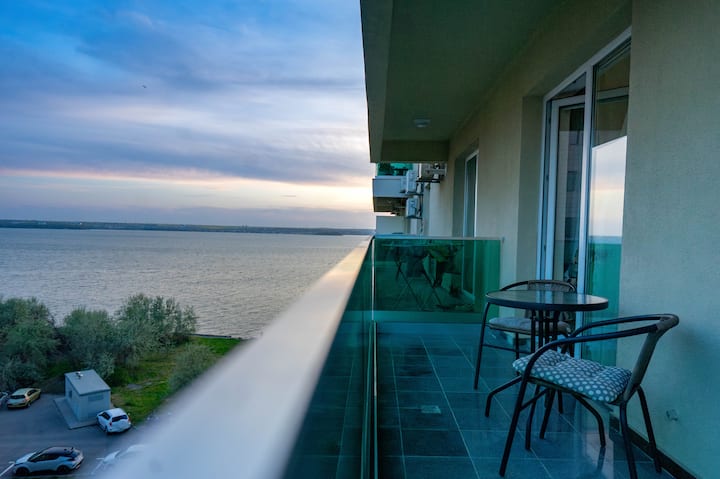 Sunny View Suites Mamaia - Constança