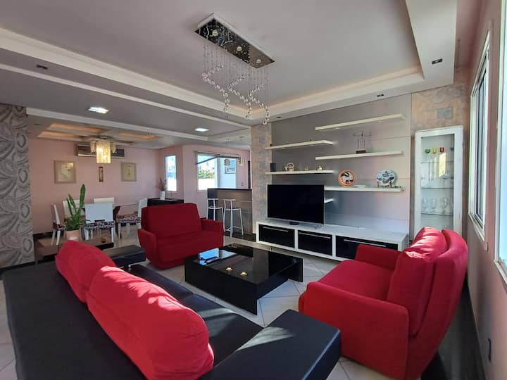 Amplo Apartamento Alto Padrão - Porto Alegre