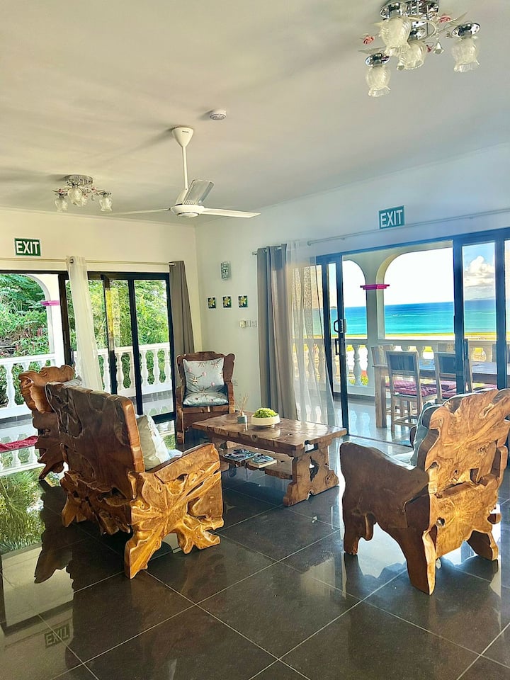 Villea Frangipani Ground Floor 2 Bedroom Apartment - Seychelles