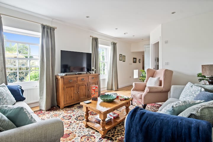 Central Brockenhurst Flat Near Pubs & Trails - Brockenhurst