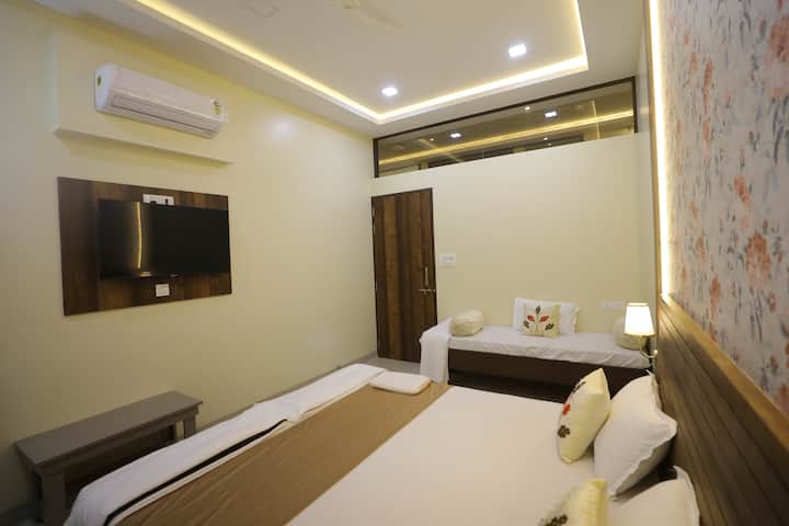 Triple-bed Room Ep - Kalaburagi