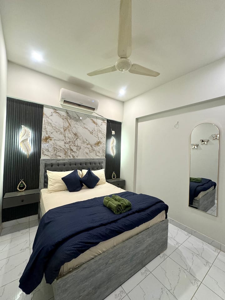 2br Modern Apartment Dha Phase 6 - Karachi