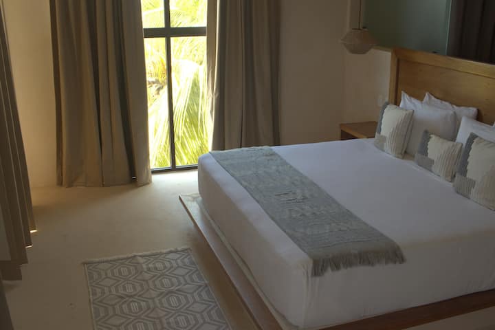Deluxe King In Joanza By ÓOl Hotels - Holbox
