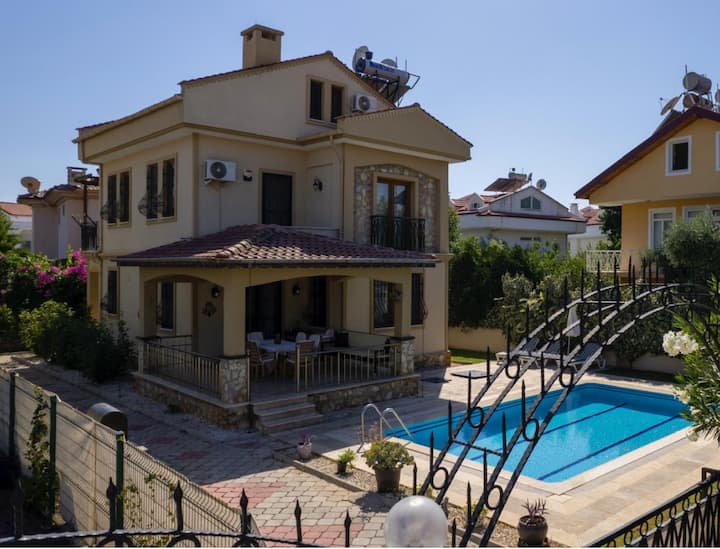 Fethiye çAlış Havuzlu Villa - Fethiye