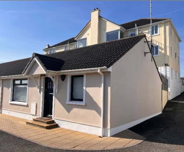 Mermaid Cottage - Portstewart