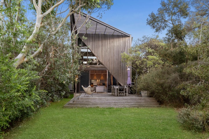 Aireys Cliff-top Gem | The Ultimate Coastal Escape - Aireys Inlet