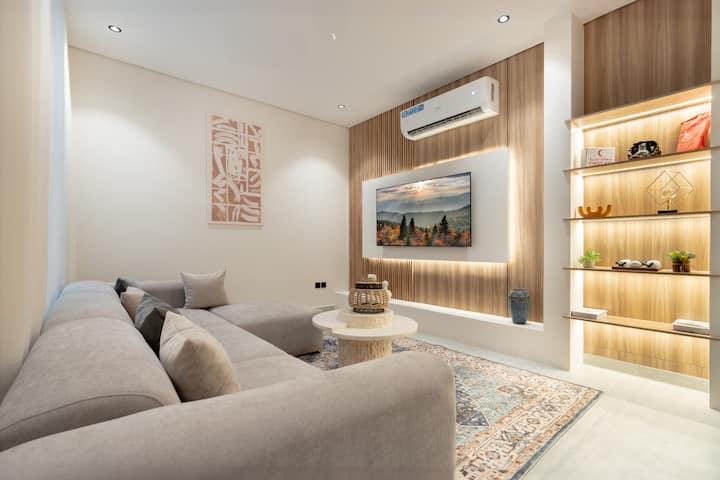 Modern 1br, 65" 4k Tv, Selfentry - Riad