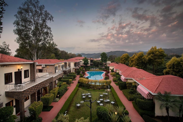 Riverside Jungle Resort In Dhikuli, Jim Corbett - 拉姆訥格爾
