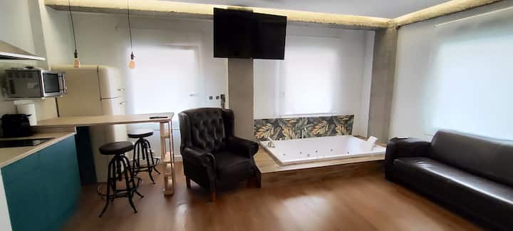 Garbinet Suites Deluxe Con Jacuzzi - Alicante
