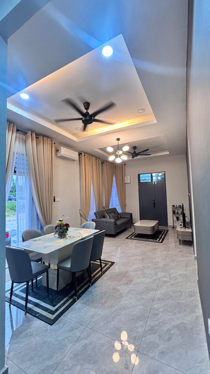 The Fath Homestay - Tanah Merah