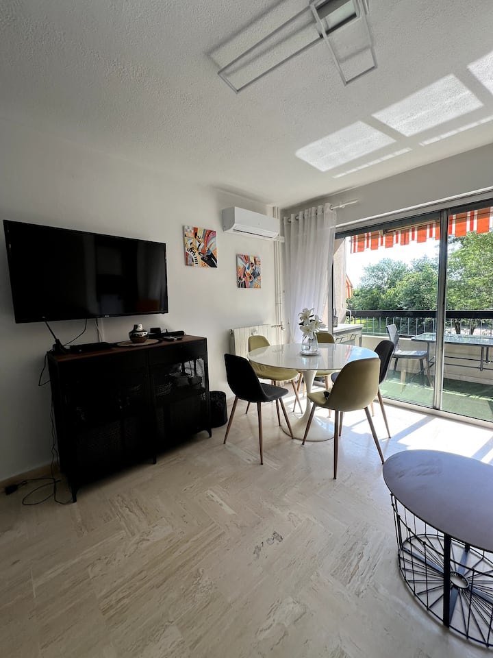 Appartement Charmant Près Mer - Villeneuve-Loubet