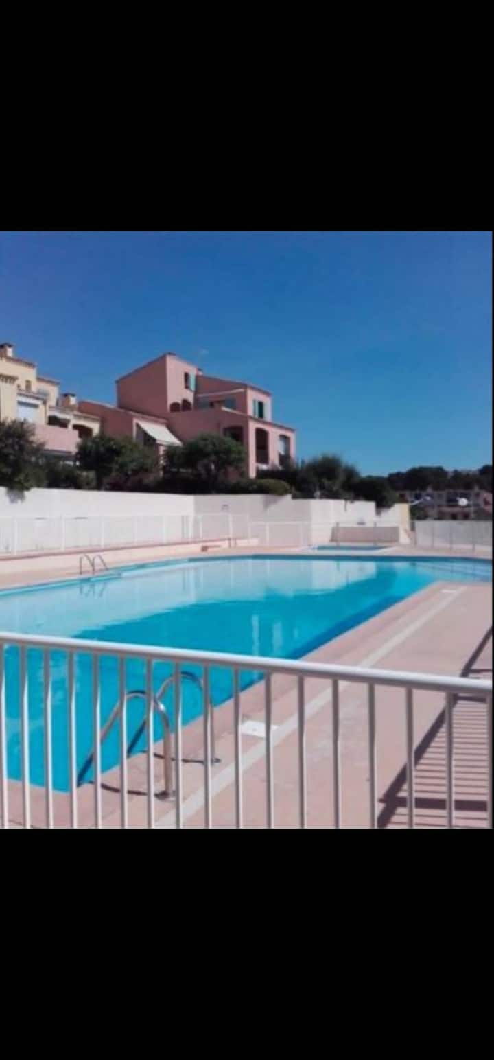 T2 Climatisé Avec Terrasse - Sausset-les-Pins