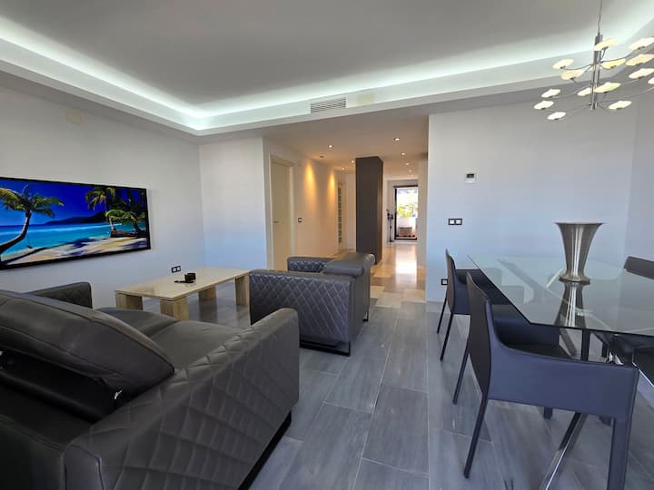 Sun, Pool & Sea Views | Sleeps 6 - Estepona