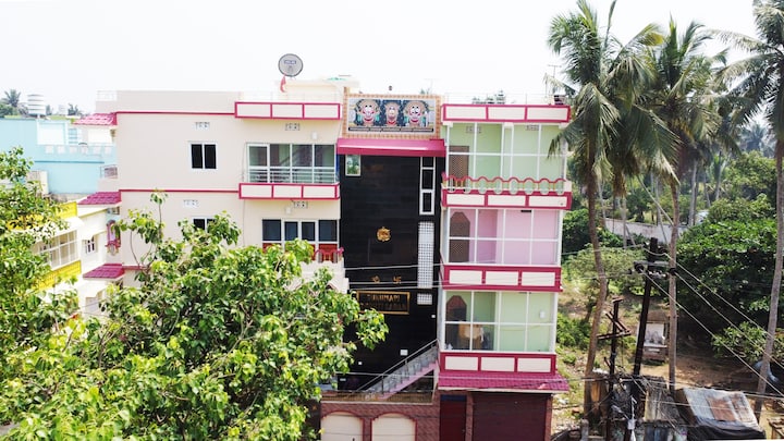 Sadhu Inn, Your Perfect Retreat. - Puri