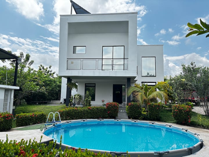 Holiday Home - "Sunrise Villa" - Agua de Dios