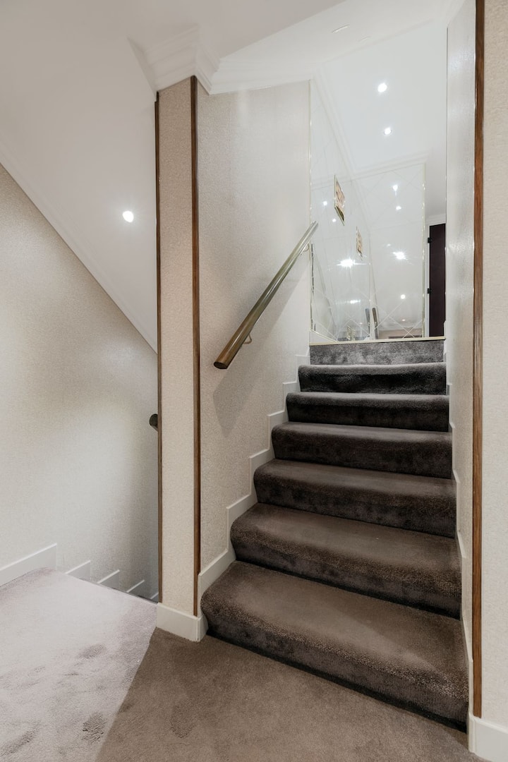 Chic 3-bdr In Trendy London - Marylebone