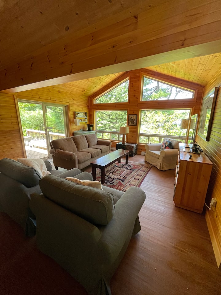 Sherbrooke Lake Cottage - Nova Scotia