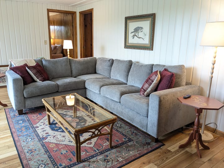 Vineyard View Apartment In Bayfield - Bayfield, WI