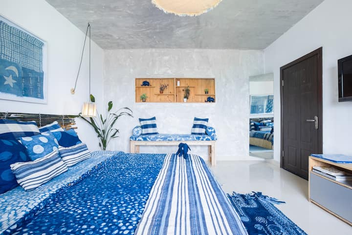 Deluxe King Suite With Stunning Views - Lagos