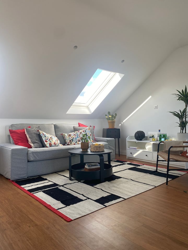 Bright And Spacious Apartment - Fulham