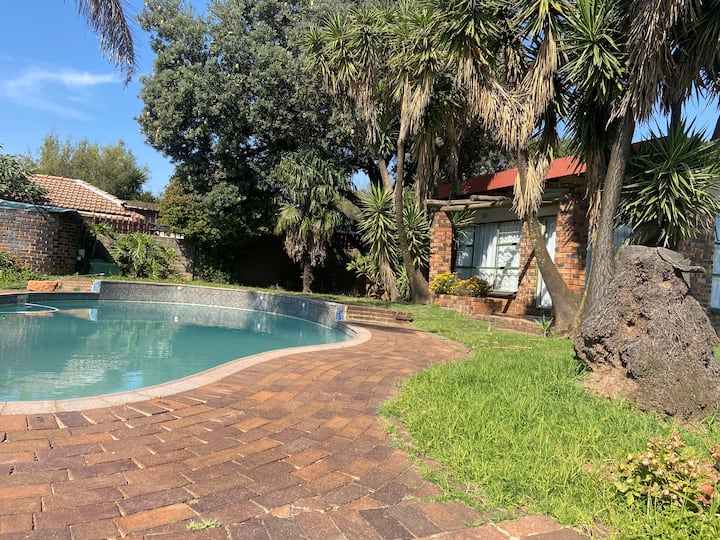 @Korhaan Cottage - Krugersdorp