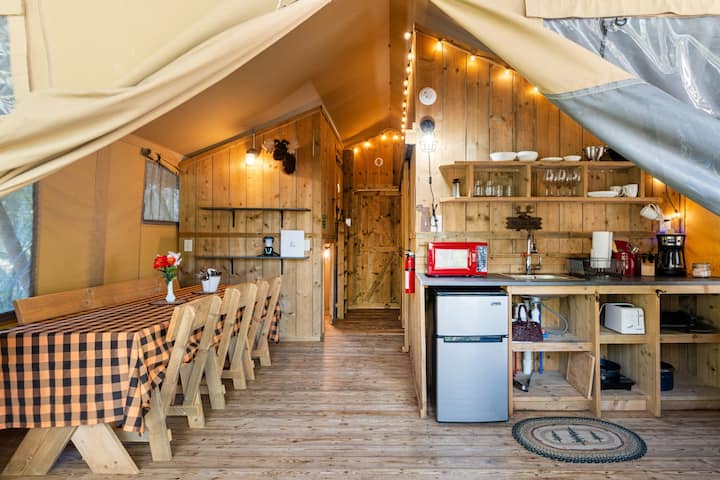 Accommodate Large Groups - Bar Harbor, ME