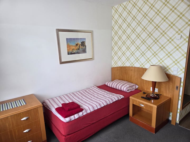 1 Zimmer Appartment  Bad Kochzeile - Sindelfingen