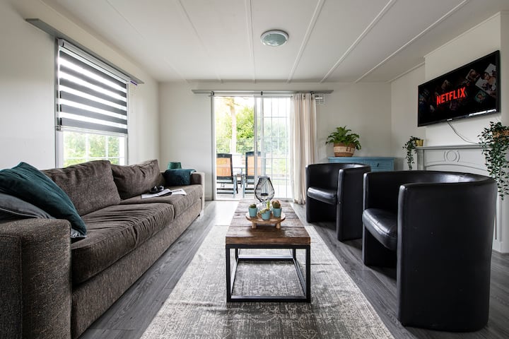 20% Off! First 3 Guests ~ Parking , Ac & Privacy! - Oirschot