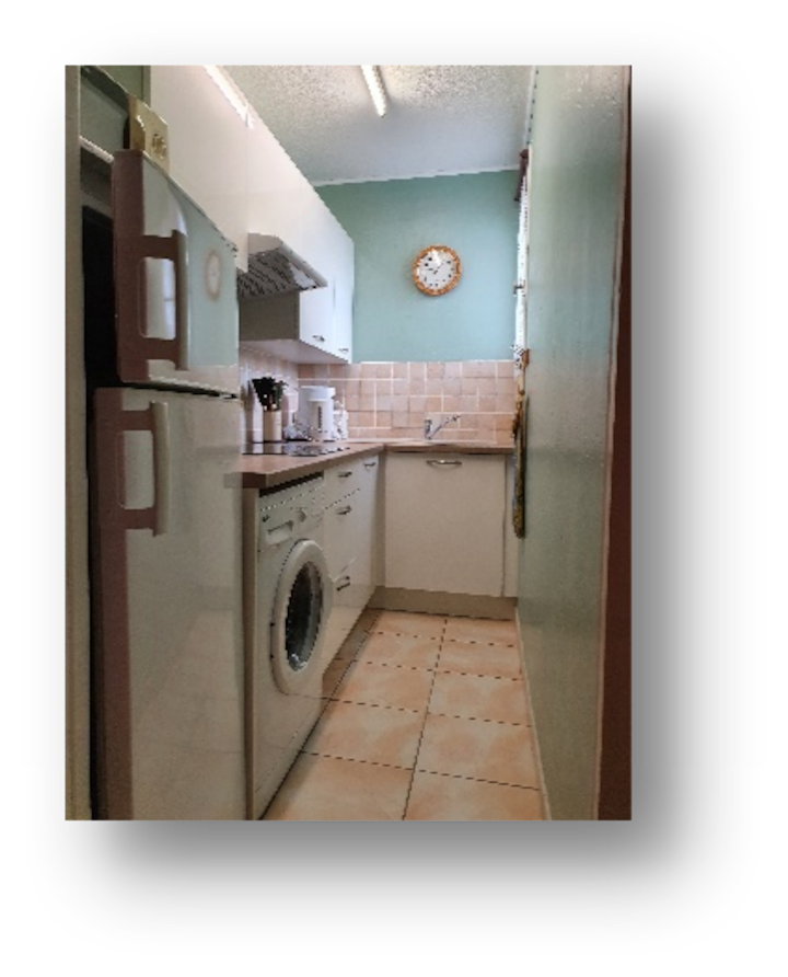 Studio De  33 Mètres Carrés - Lac d'Esparron