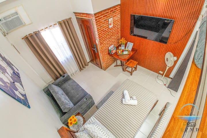 Cj By The Bay Twin-2 -Parking, Netflix,malls, Wifi - Olongapo