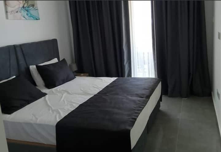 One-bedroom Suite At Longbeach - Chipre