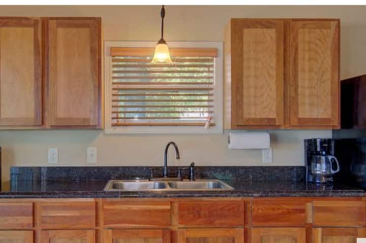 Lakeside Villa At Lochnestresort - Cold Spring, MN