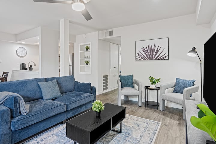 King 2br—walk To Downtown/6th—free Parking/laundry - Austin