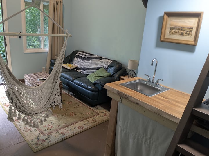 Tiny Cabin At Fern Creek - Cincinnati, OH