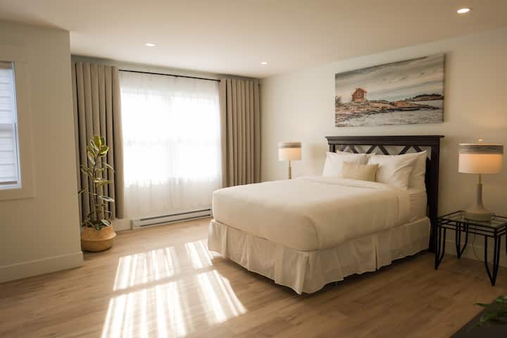 Modern Luxe 2br Staycation In Shediac - Shediac