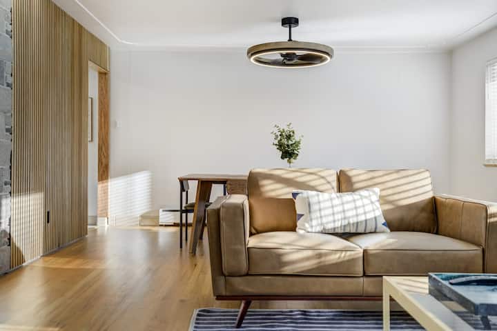 The Atomic Ranch: Hot Tub, Fire Pit & Views! - Colorado Springs