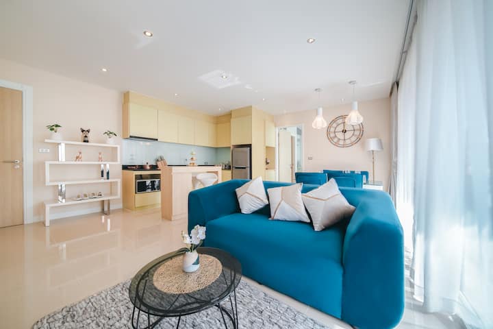 Pool View - 2br Suite Bills Included - Pattaya City